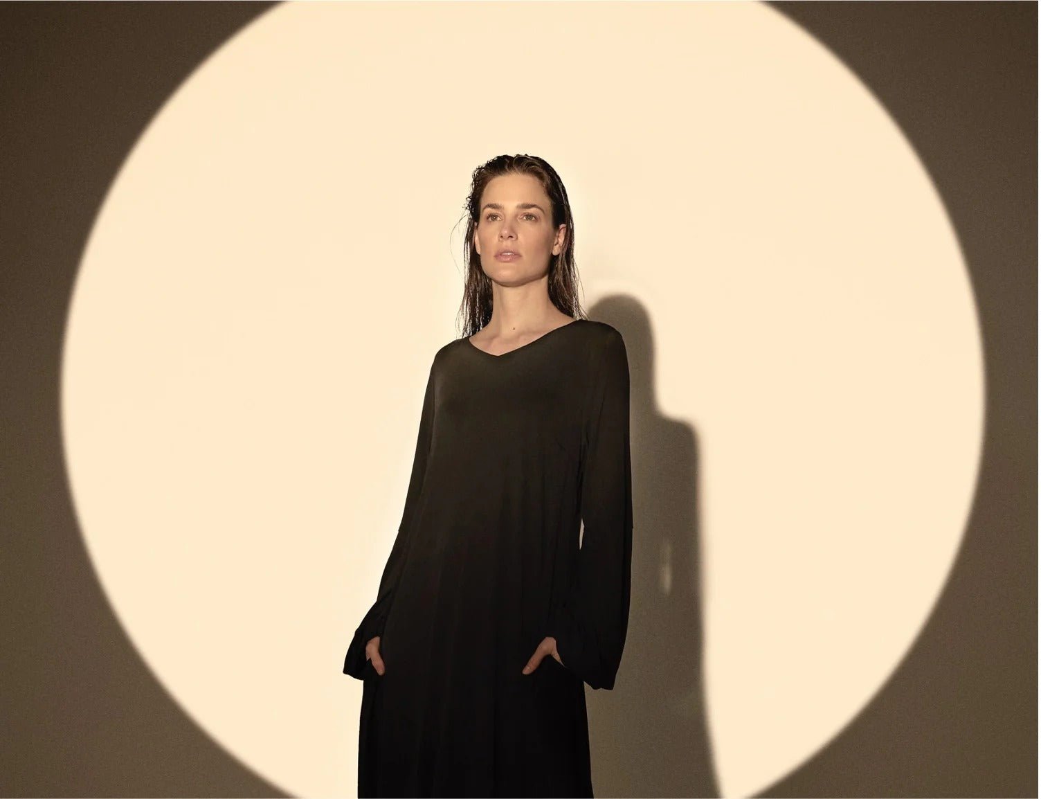 Introducing NAOS. A brand dedicated to luxury and relaxation. – EVAMAIA